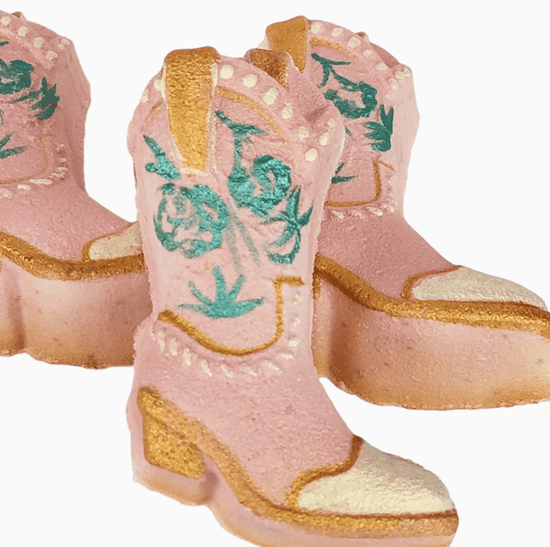 Boot Scootin' Female Cowgirl Boot Bath Bomb || Foxy's